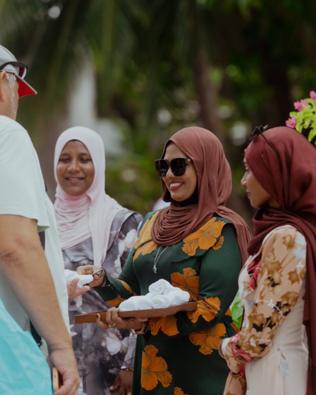 Fulidhoo in savaadheeththa dhathuruge baiverinnah hoonu maruhabaaeh ...