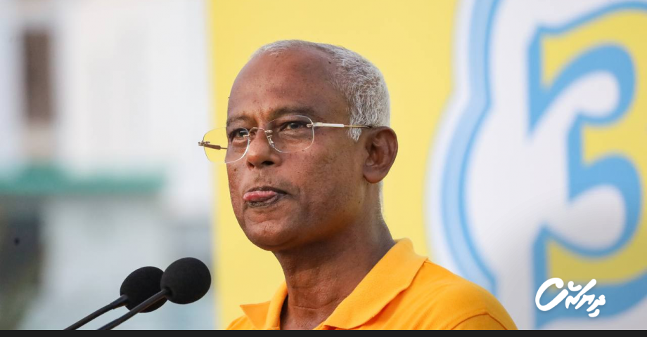 Hiyaal faalhukurumah elhi hurasthah Raees Ibu handhaan nethijje - Dhiyares