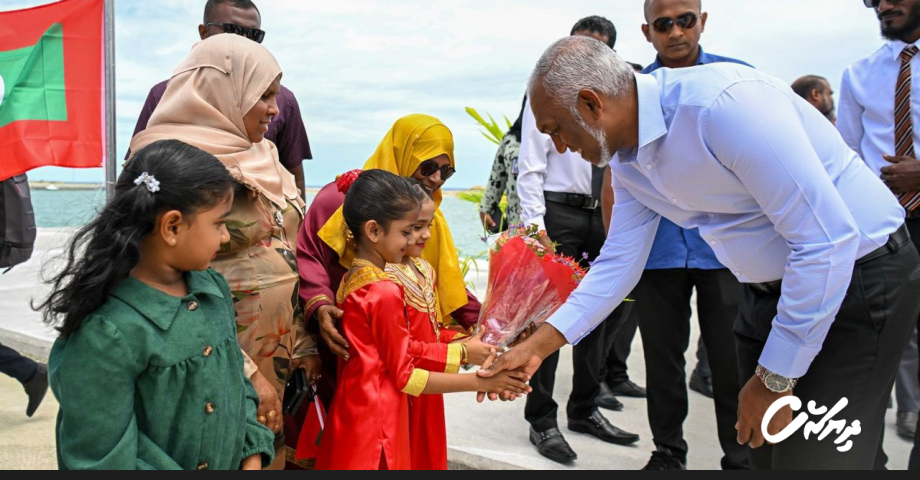 Raees Dr. Muizzu kolamaafuttah vadaigenfi - Dhiyares