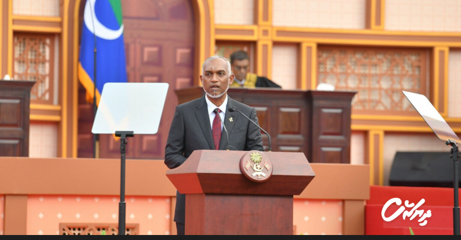 Raees Muizzu ge furathama riyaasee bayaan ivvun February 5 gai - Dhiyares