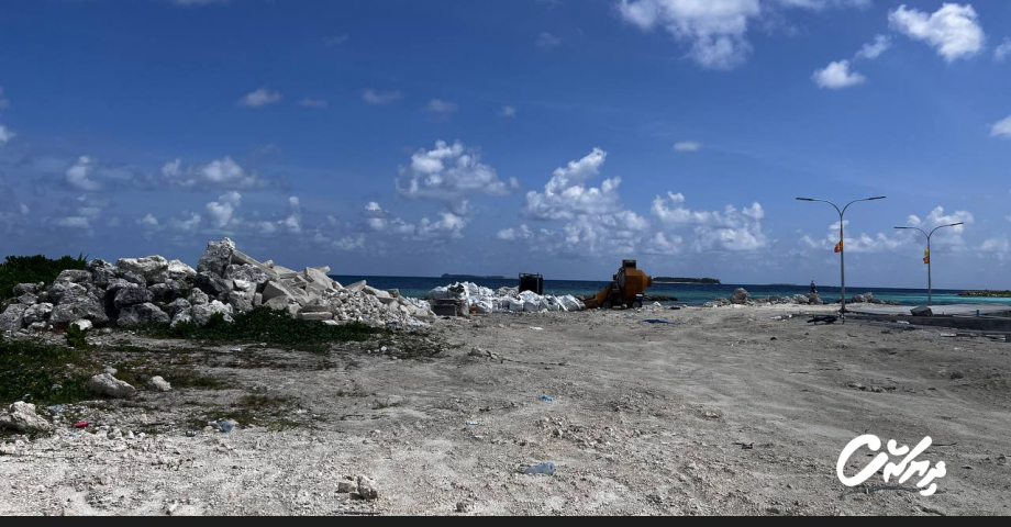2020 gai feshi meedhoo bandharu ge masaiykaiy adhives nunimey! - Dhiyares
