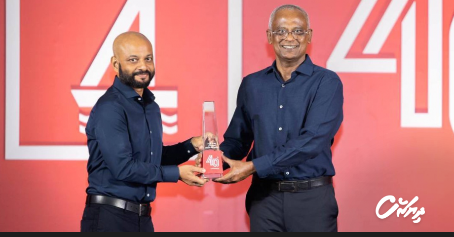 Faris Maumoon ah ujoora ah campaign kohdheyne meehun hoadhany - Dhiyares